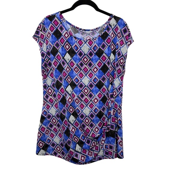 Lane Bryant | Tops | Lane Bryant Magenta Geometric Diamond Side Ruched ...